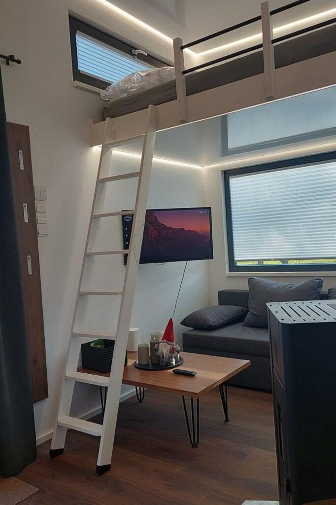 Tiny House 12 - Dubai | Tiny House mieten - Direkt am See - Urlaub am ...